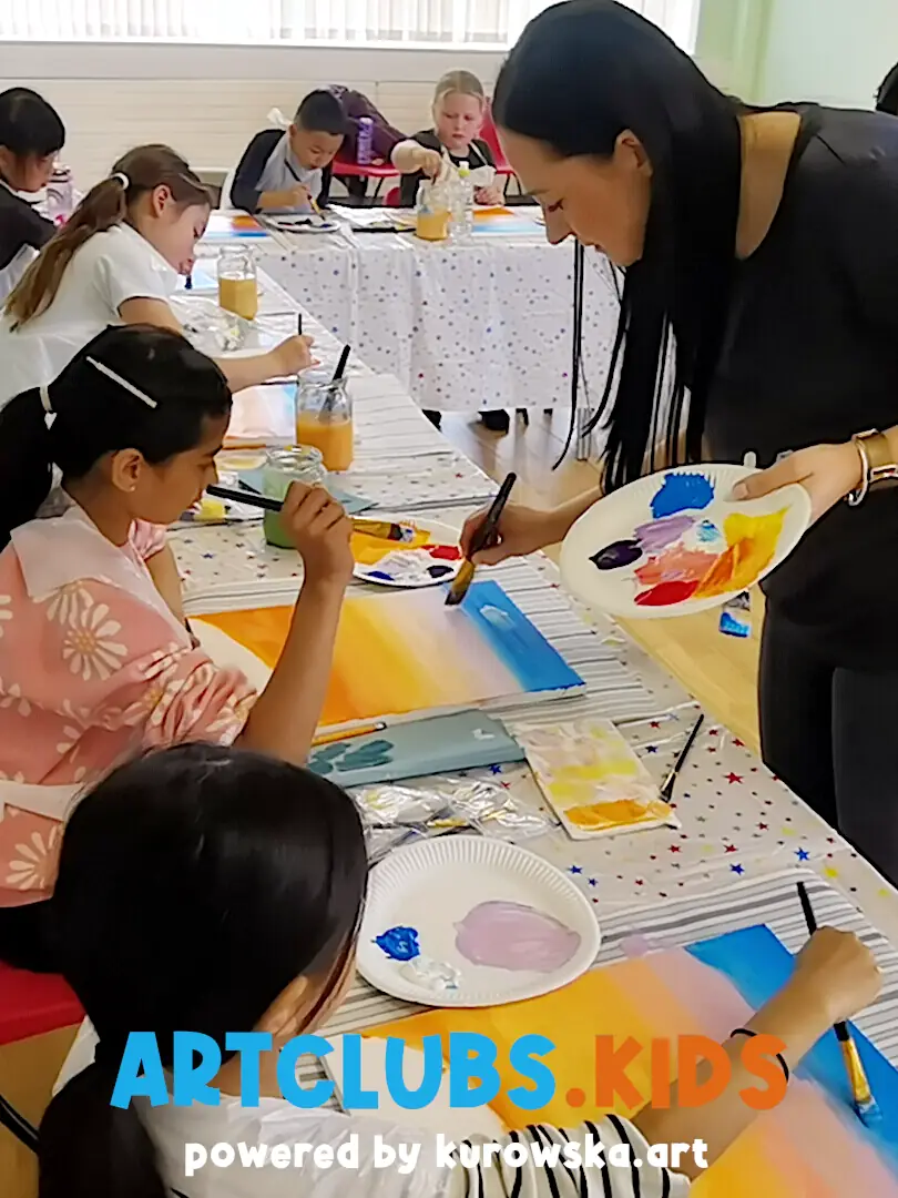 Art Classes for Kids: Acrylic Painting, Drawing and Watercolour